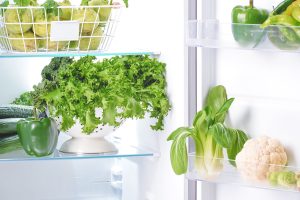 2 Easy Ways to Freeze Lettuce (What You Need to Know) - Easy Freezing